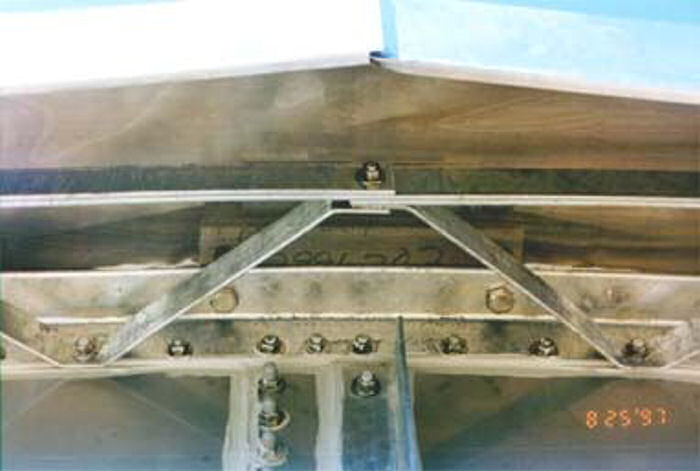 Stainless Steel Tank Systems by Liquid Tech :: Stainless Steel Bolted tanks