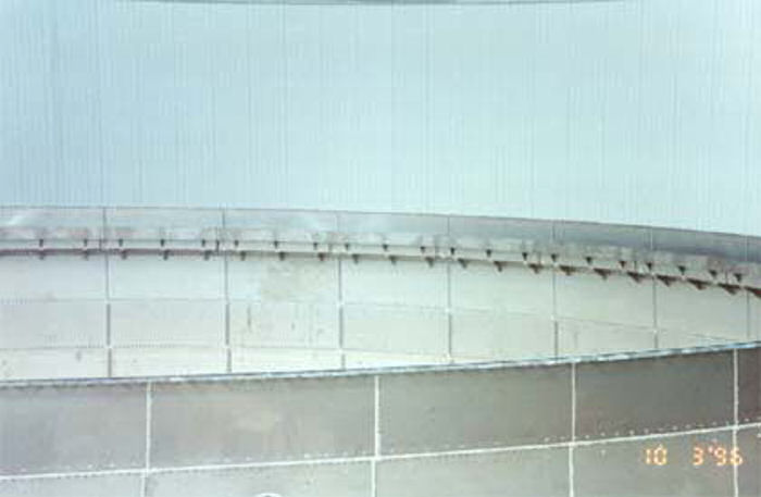 Stainless Steel Tank Systems by Liquid Tech :: Stainless Steel Bolted tanks