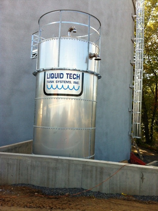 Stainless Steel Tank Systems by Liquid Tech :: Stainless Steel Bolted tanks