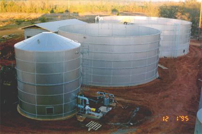 Stainless Steel Tank Systems by Liquid Tech :: Stainless Steel Bolted tanks